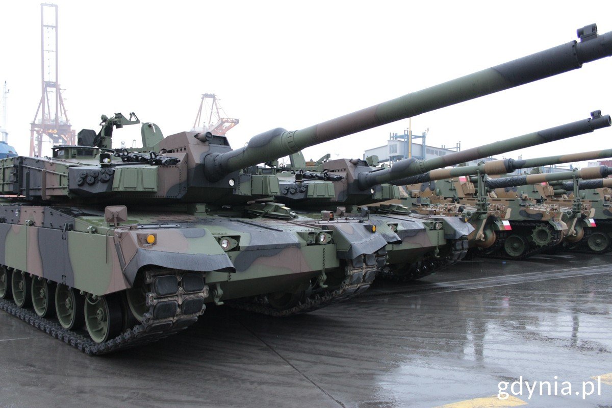 Uzbrojenie dla polskiej armii dopłynęło do Gdyni - Gdynia