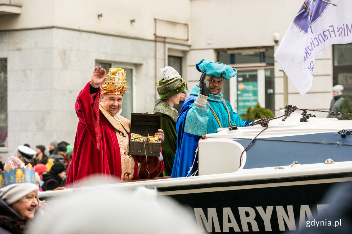 Orszak Trzech Króli przeszedł ulicami Gdyni - Gdynia
