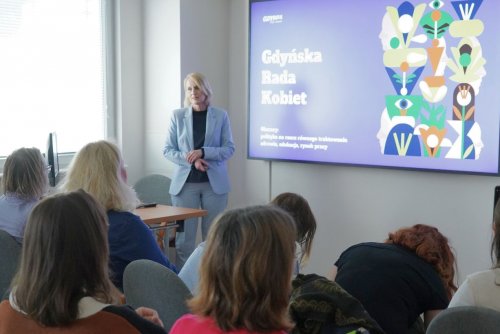 Czerwcowe spotkanie Gdyńskiej Rady Kobiet odbyło się w siedzibie Powiatowego Urzędu Pracy (fot. Magdalena Starnawska)